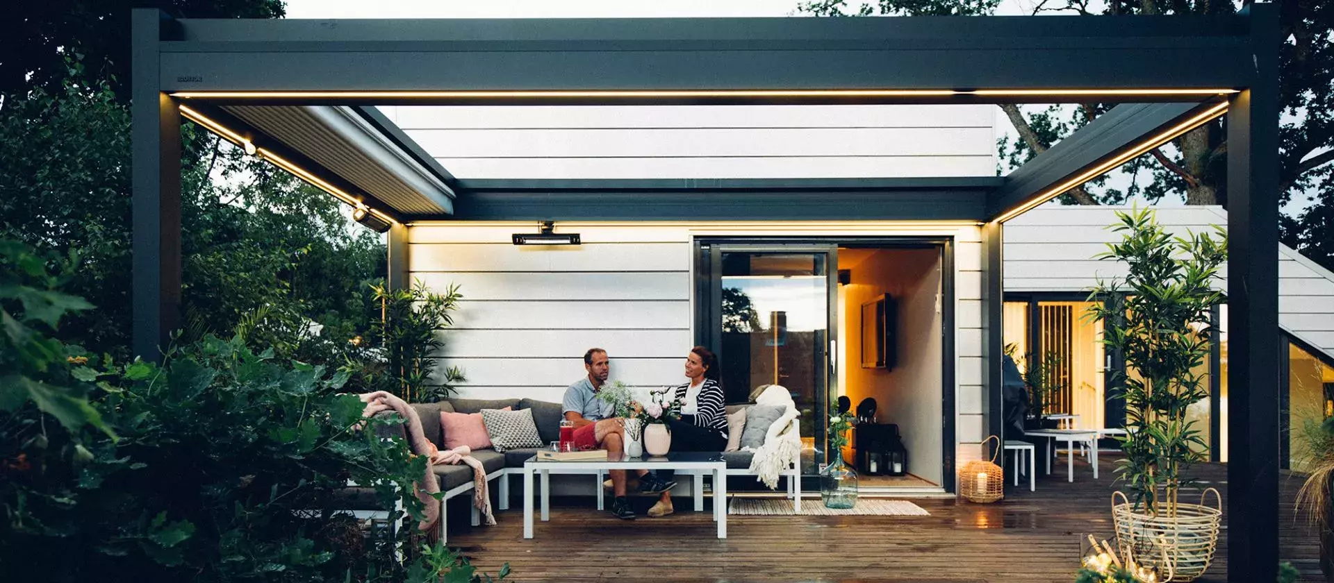 BRUSTOR B300 pergola canopy | Brustor